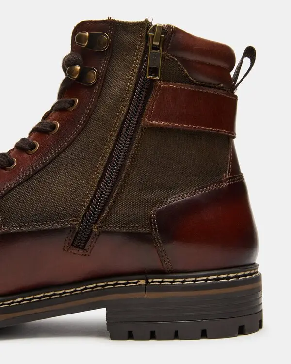 Steve Madden Reid Lace-up Boots