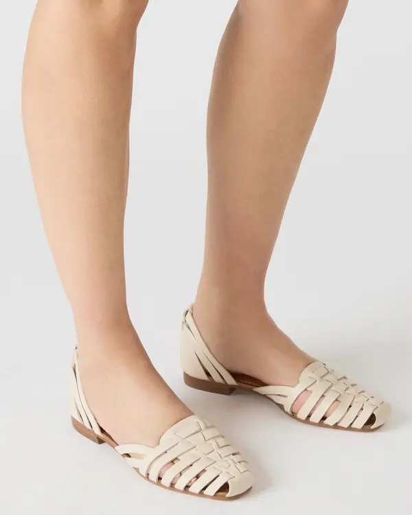 Steve Madden Medlin Square Toe Flats
