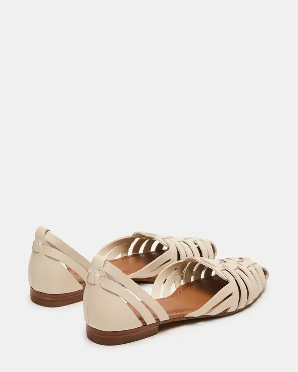 Steve Madden Medlin Square Toe Flats