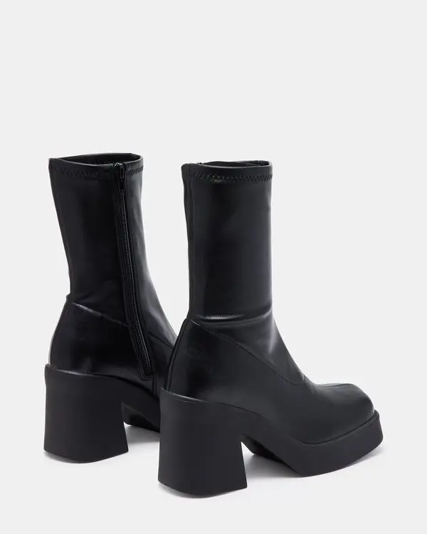 Steve Madden Klayton Block Heel Booties