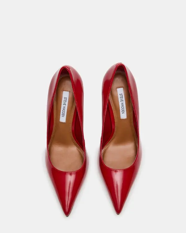 Steve Madden Noir Pointed Toe Heels
