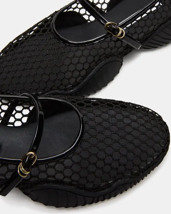 Steve Madden Vickee Mesh Sneakers