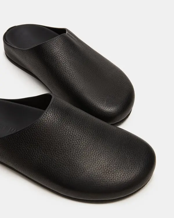 Steve Madden Fern Slip-on Flats