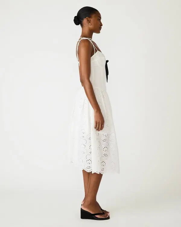 Steve Madden Juliara Sleeveless Flowy Dress
