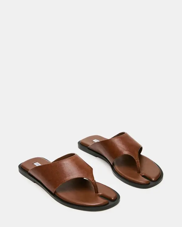 Steve Madden Illia Thong Sandals - Cognac