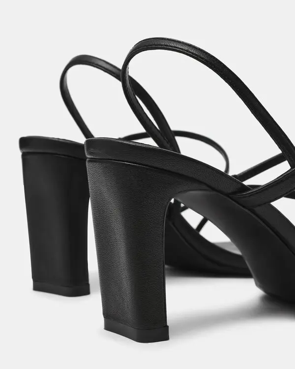Steve Madden Vinetia Block Heels