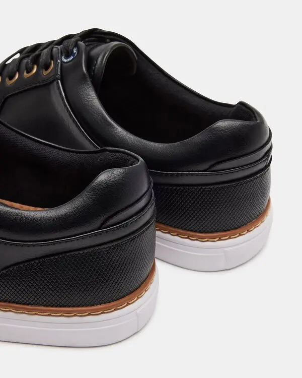 Steve Madden Guss Lace-up Casual Shoes