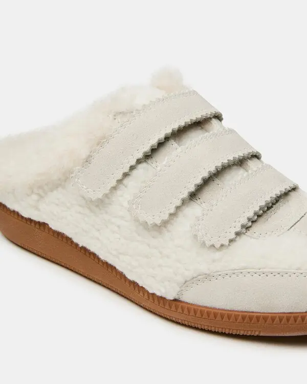 Steve Madden Beca Slip-on Sneakers
