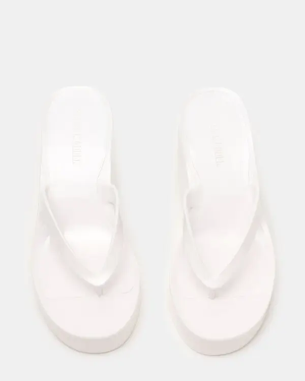 Steve Madden Jella Thong Sandals