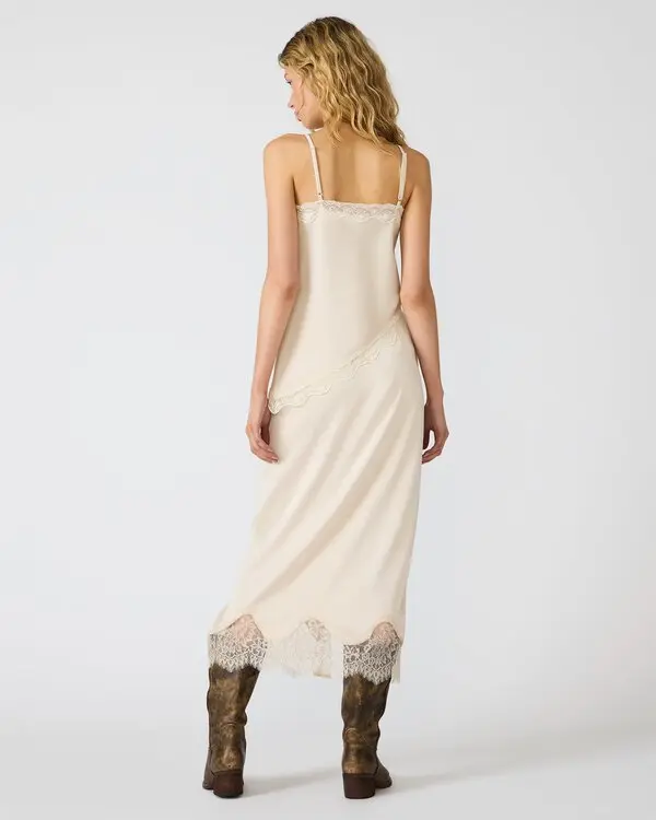 Steve Madden Lakely Top Sleeveless Top