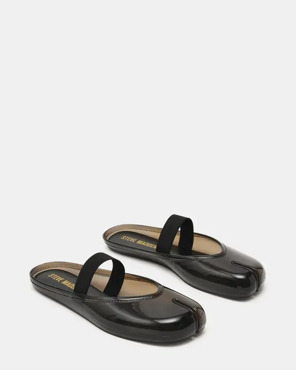 Steve Madden Cova Slip-on Flats