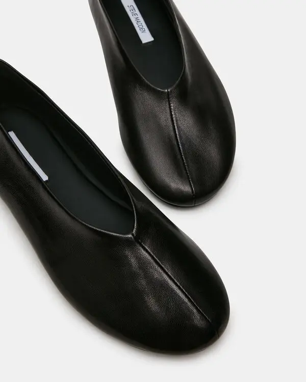 Steve Madden Cyntra Ballet Flats