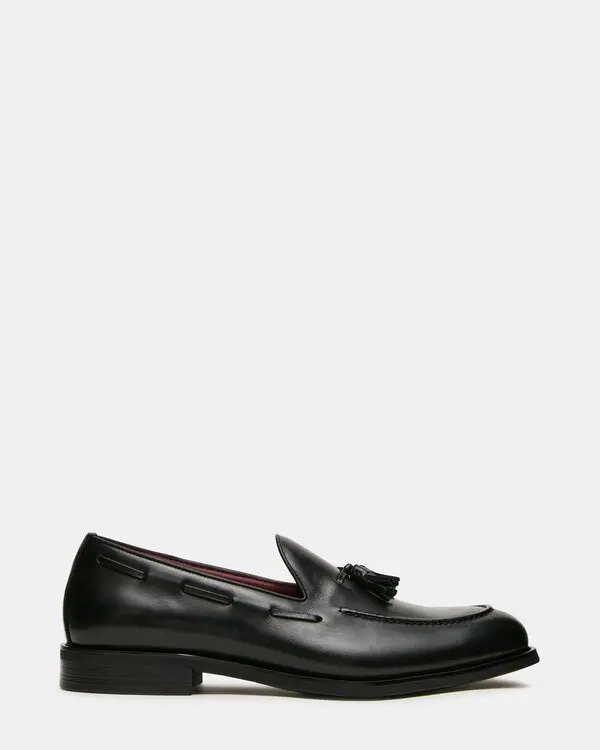 Steve Madden Ezzo Leather Slip-on Loafers With Tassel Detail