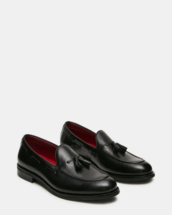 Steve Madden Ezzo Leather Slip-on Loafers With Tassel Detail