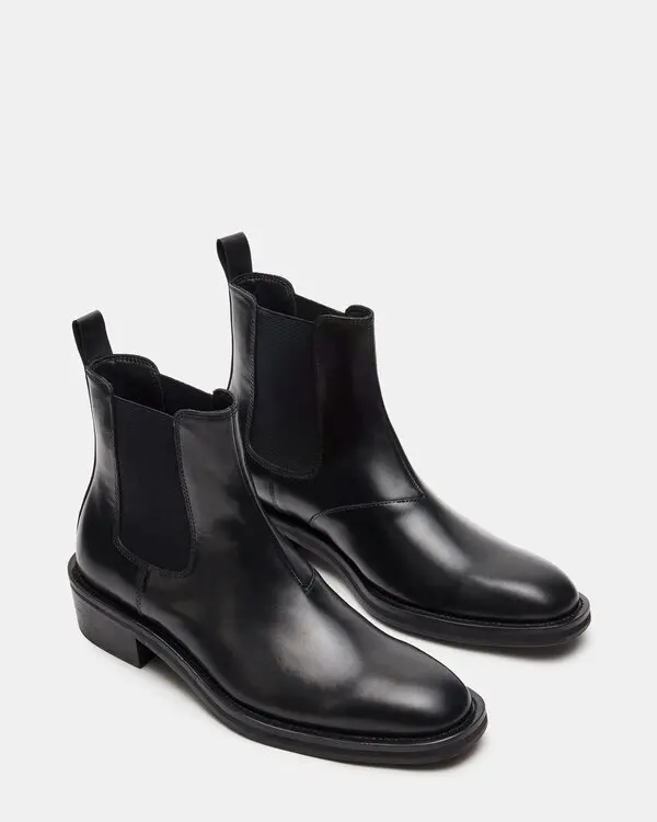 Steve Madden Desperado Ankle Boots