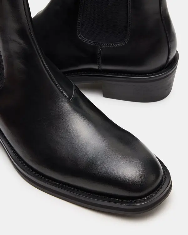 Steve Madden Desperado Ankle Boots