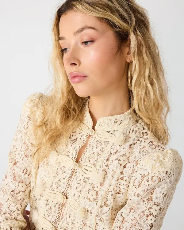 Steve Madden Aberdeen Top Long Sleeve Button Up Tops