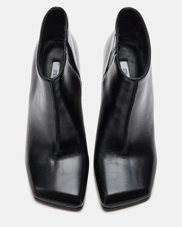 Steve Madden Eira Block Heel Booties