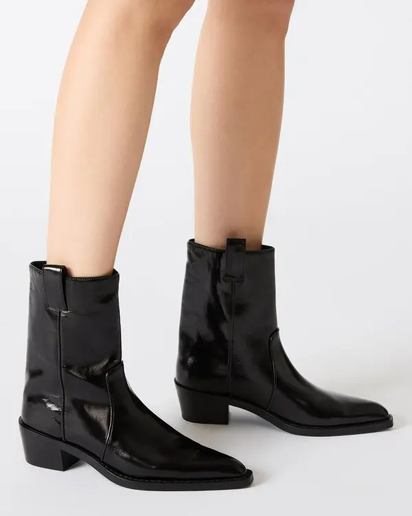 Steve Madden Vinny Block Heel Booties
