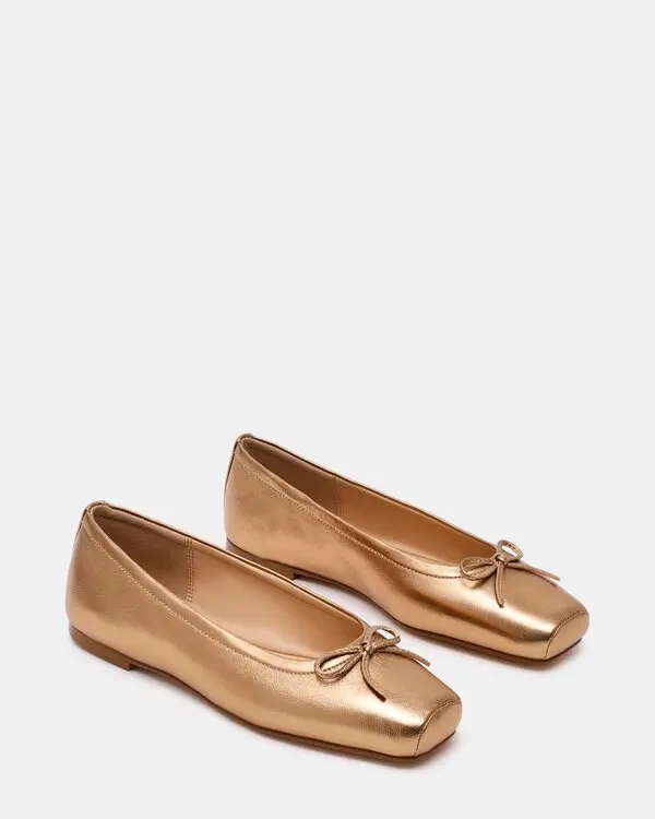 Steve Madden Eleve Square Toe Flats