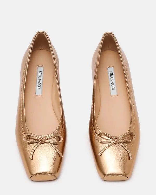 Steve Madden Eleve Square Toe Flats