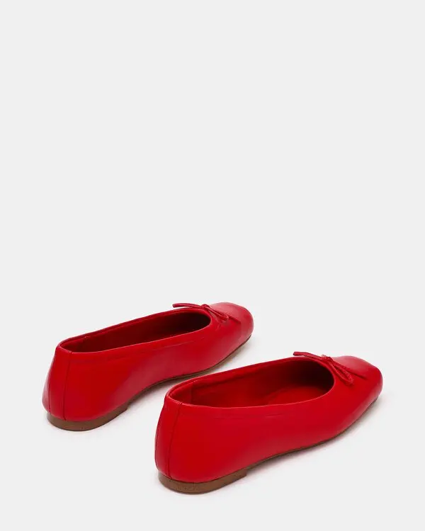 Steve Madden Eleve Square Toe Flats