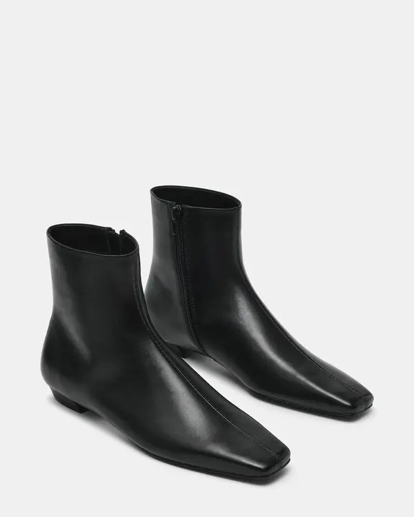 Steve Madden Zami Ankle Booties