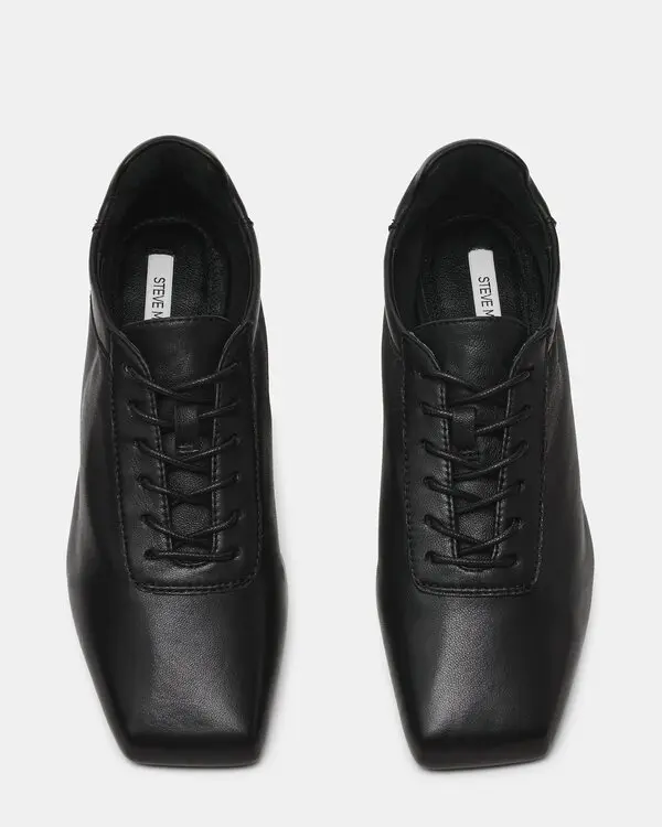 Steve Madden Delphy Lace-up Flats