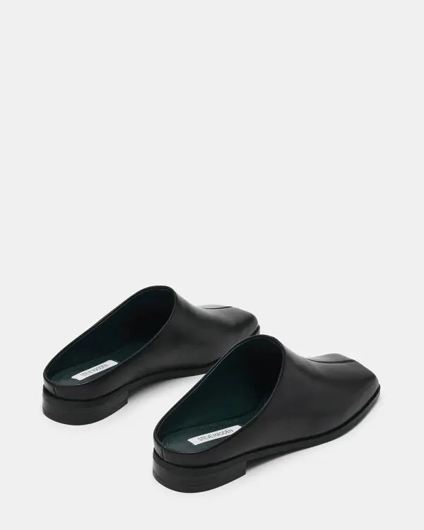 Steve Madden Delphy Slip-on Flats