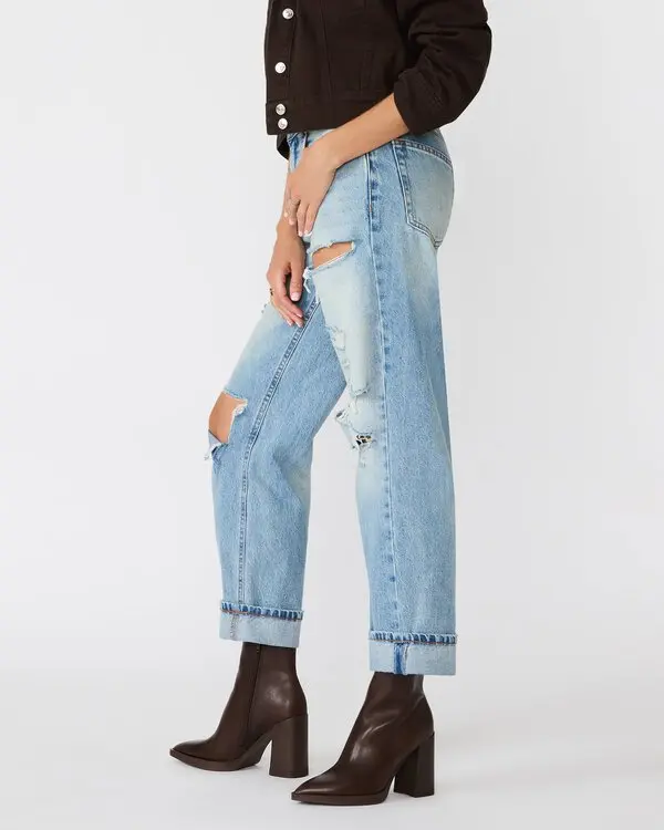 Steve Madden Harden Pointed Toe Block Heel Ankle Booties