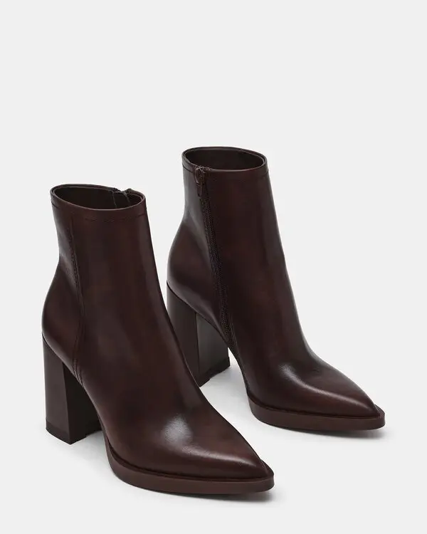 Steve Madden Harden Pointed Toe Block Heel Ankle Booties