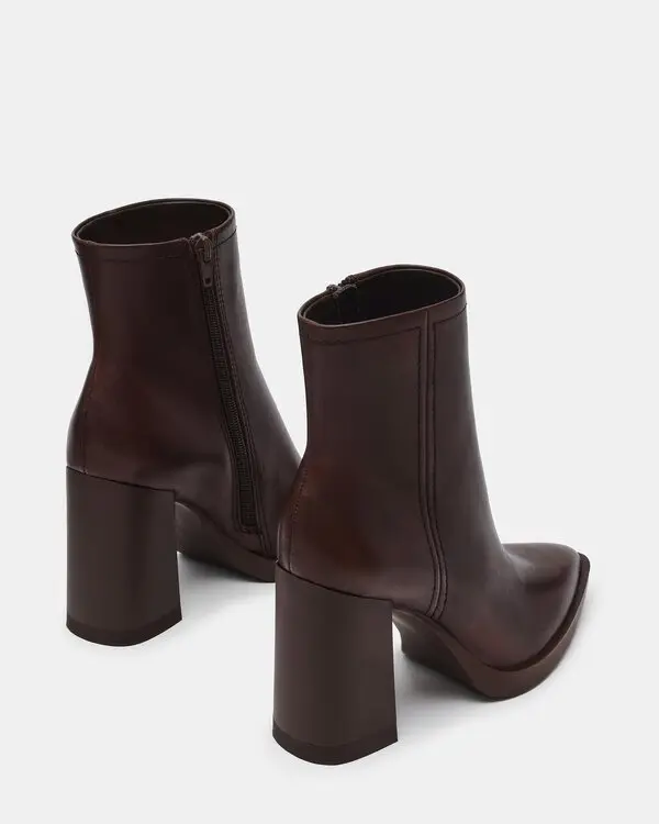 Steve Madden Harden Pointed Toe Block Heel Ankle Booties