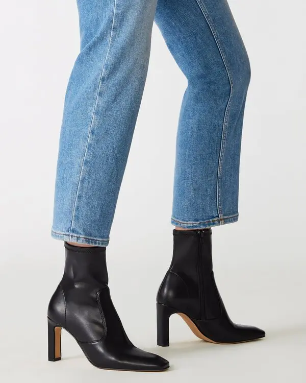 Steve Madden Lyrica Block Heel Booties