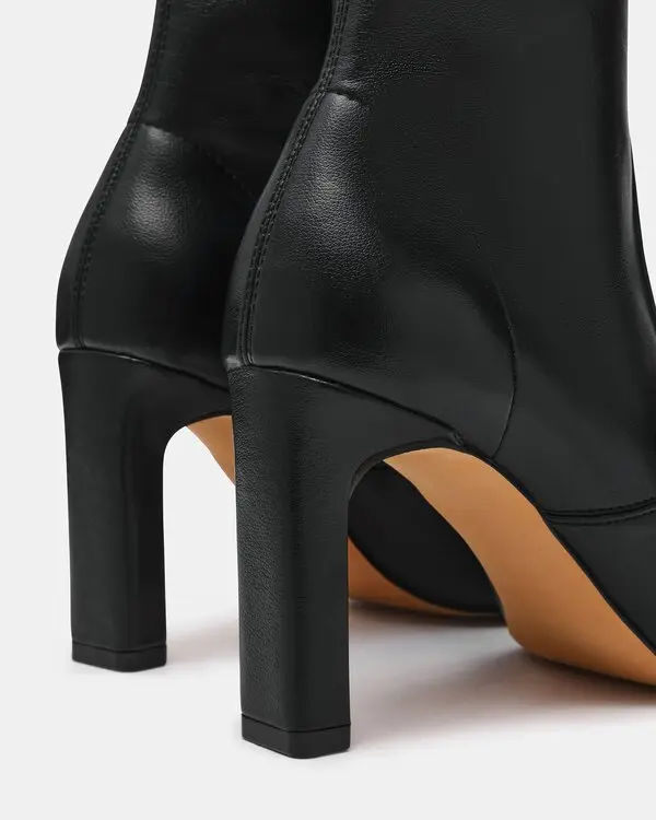 Steve Madden Lyrica Block Heel Booties
