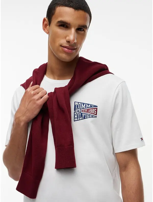 Tommy Hilfiger Varsity Flag Logo T-shirt