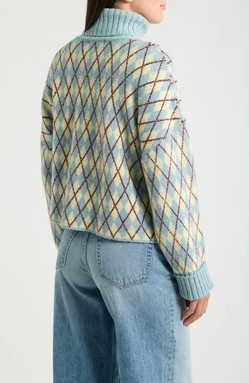 24COLOURS Pattern Turtleneck Sweater