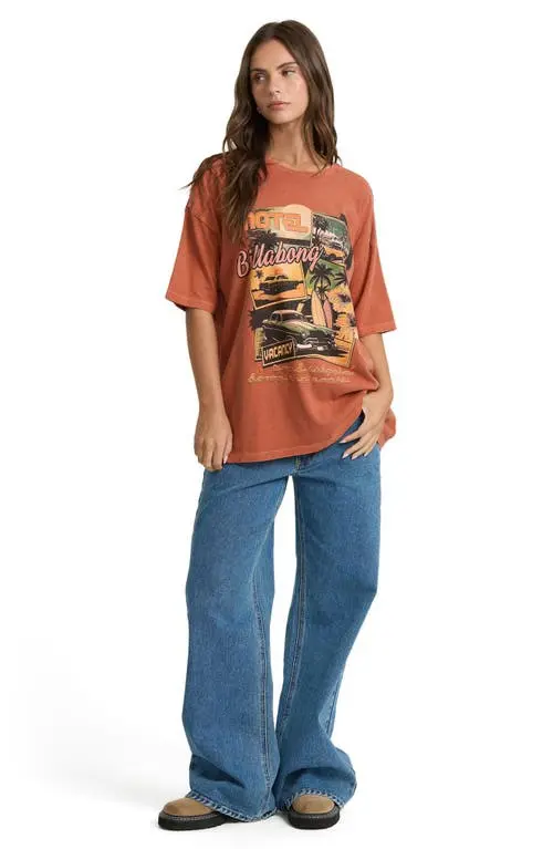 BILLABONG On The Road Cotton Graphic T-shirt