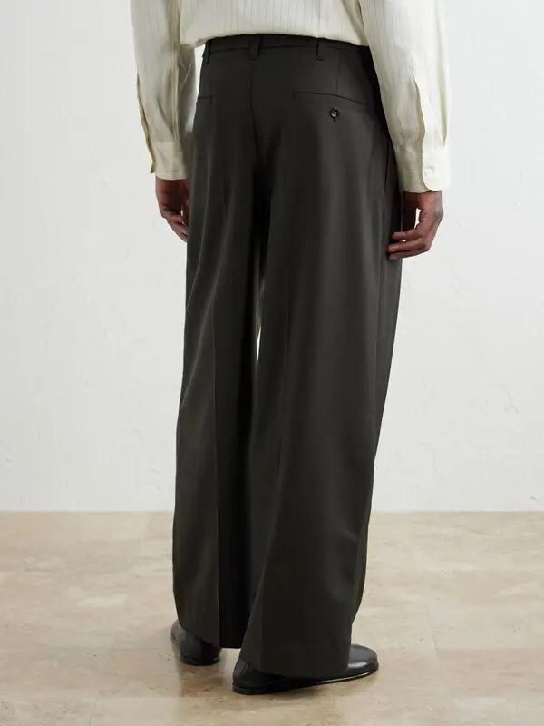 LEMAIRE Straight-leg Pleated Trousers - Brown