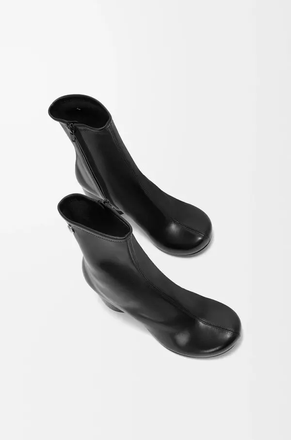 Loewe Oval Booties