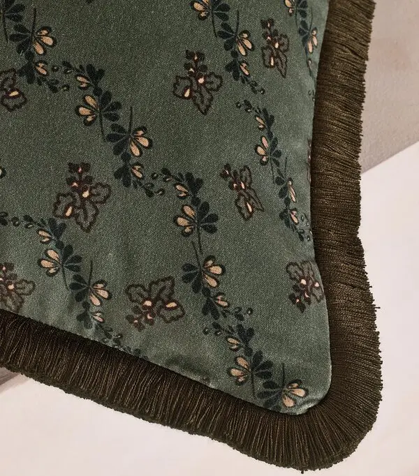 SOHO HOME Mira Cushion