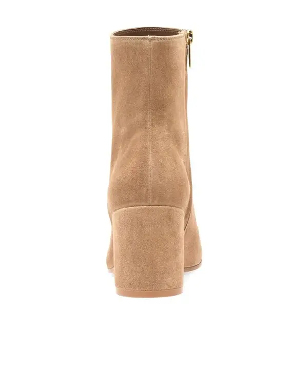 GIANVITO ROSSI Suede Round Toe Ankle Boots