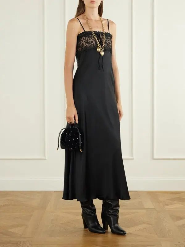 Chloé Embellished Velvet Drawstring Bag