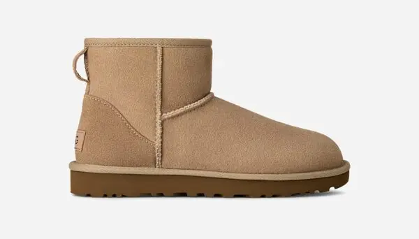 UGG Classic Mini Ii Sheepskin Classic Boots - Sand