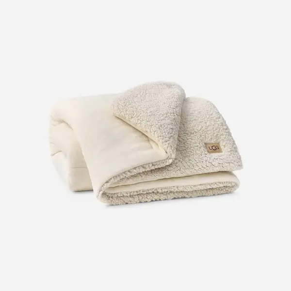 UGG Avery Throw 50" X 70" Polyester Blankets - Birch
