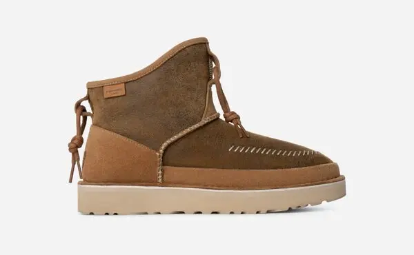 UGG Campfire Crafted Regenerate Sheepskin Classic Boots - Chestnut