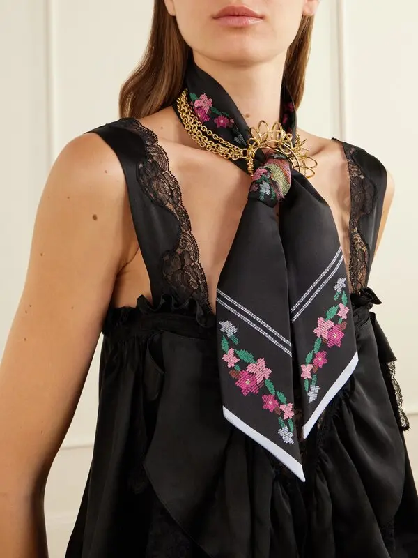 Chloé Tone Brass Pendant Necklace