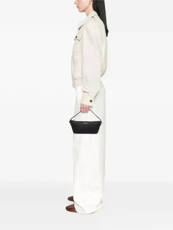 Gucci 2000-2015 Gg Canvas Boat Shoulder Bag