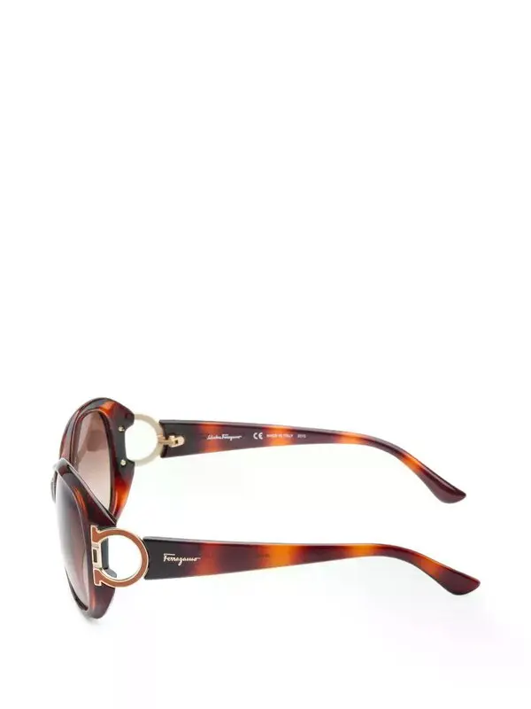 FERRAGAMO Gancini-detail Geometric-frame Sunglasses