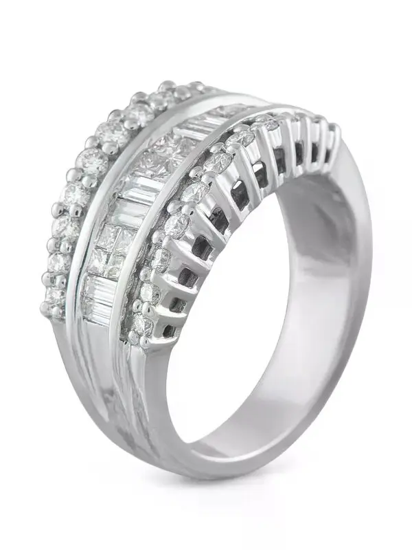 LB EXCLUSIVE Diamond Ring