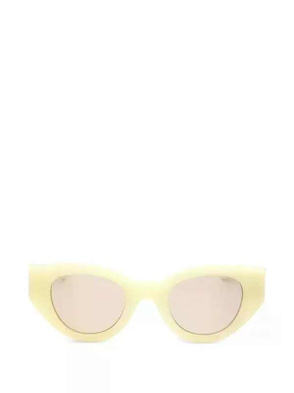 Burberry Cat Eye Frame Sunglasses